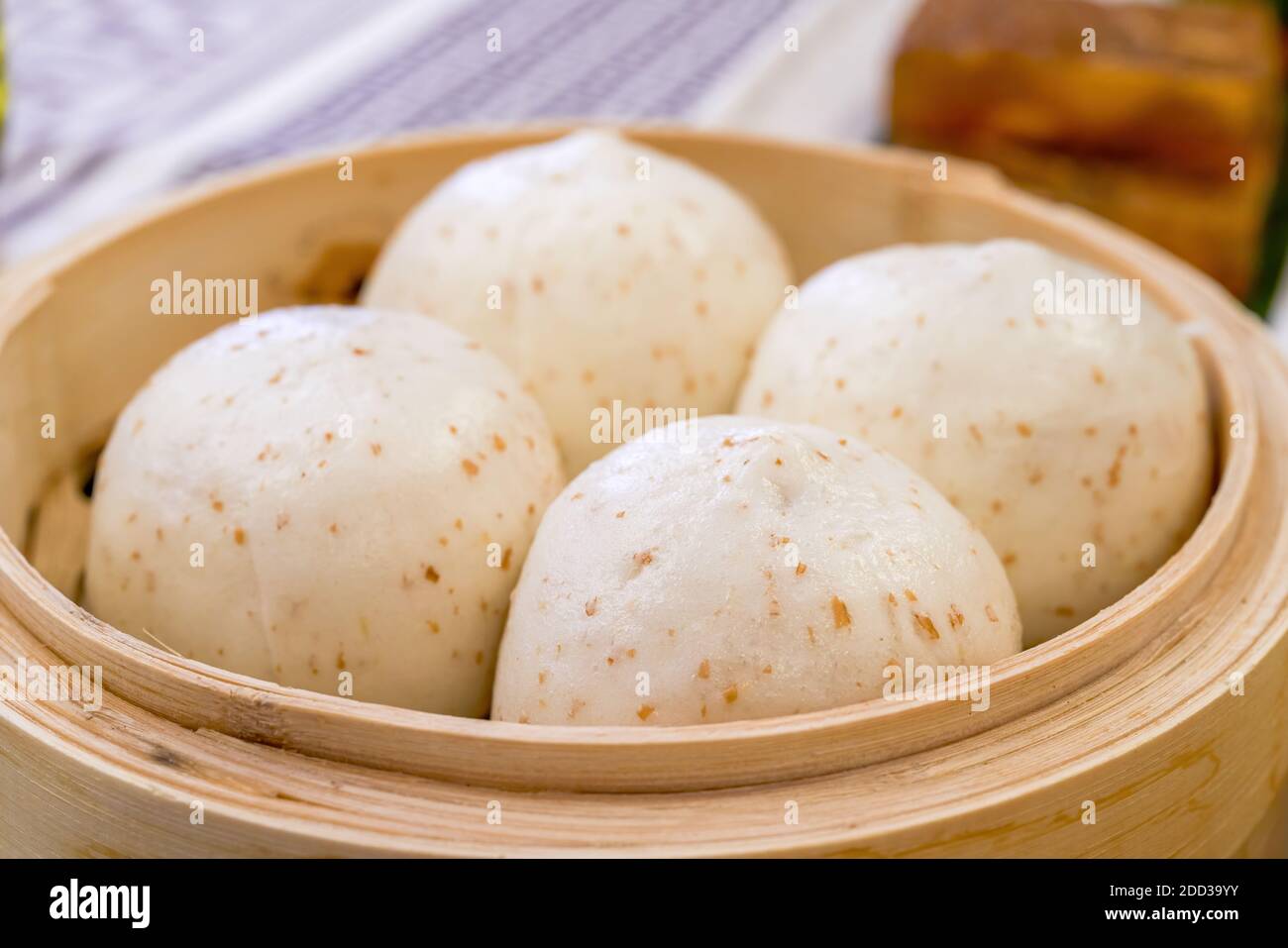 A Cantonese morning tea dim sum, wheat sachet Stock Photo - Alamy
