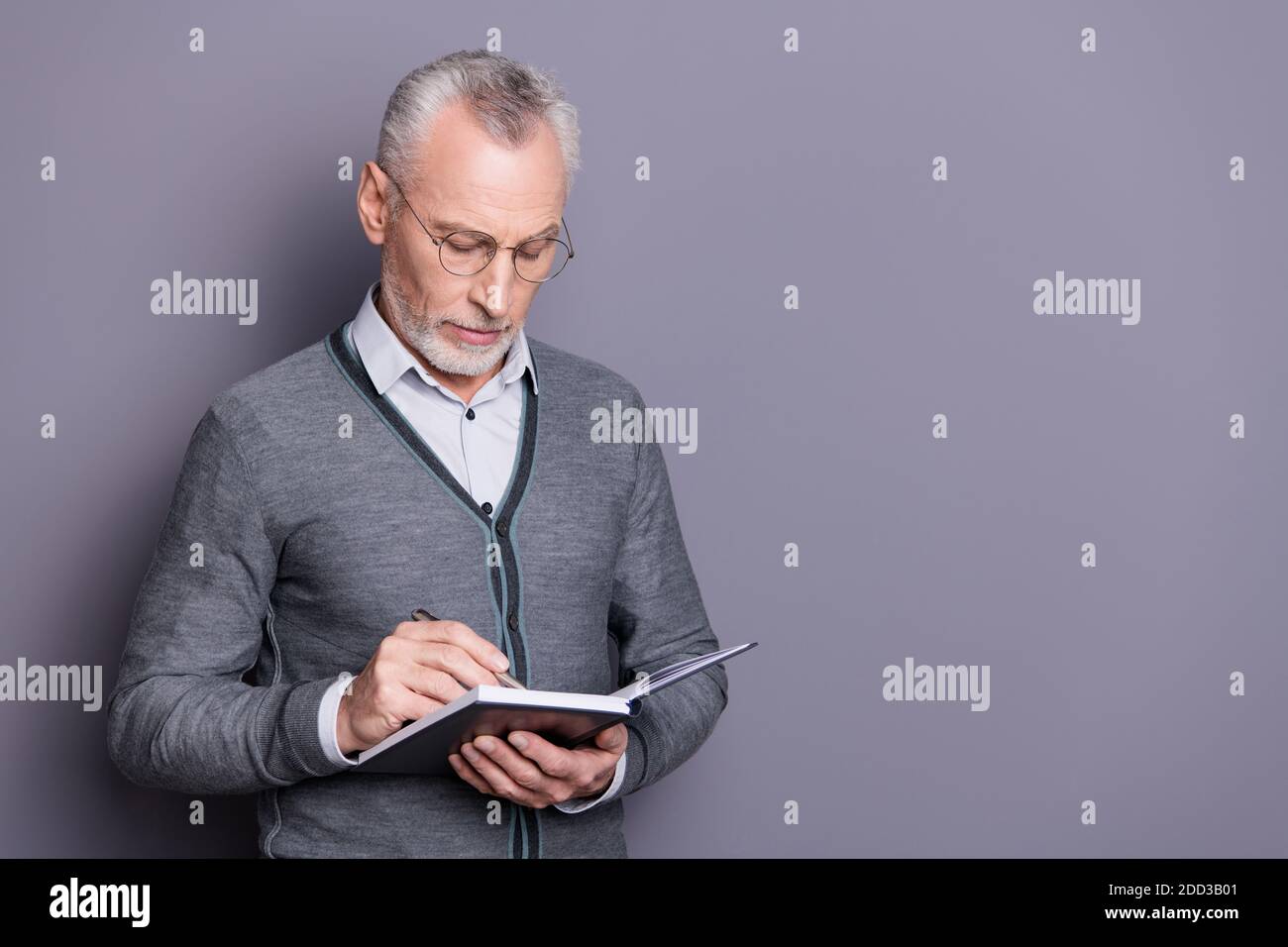 Portrait of his he nice-looking attractive calm intellectual business ...
