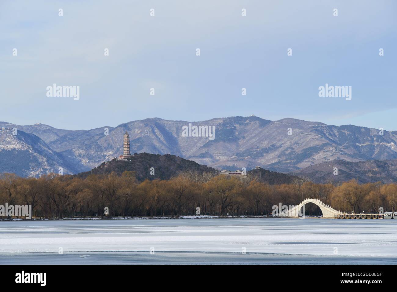 Yuquan tower hi-res stock photography and images - Alamy