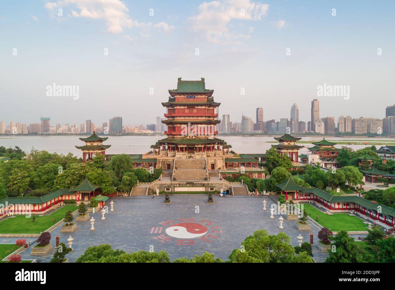 Tengwang nanchang pavilion traditional ancient chinese architecture hi ...