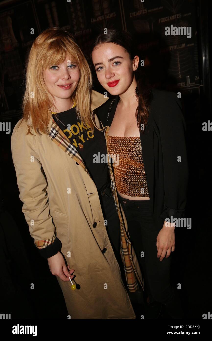 Exclusif - Lou Lesage et Lou Gala lors de la soiree d'anniversaire de ...