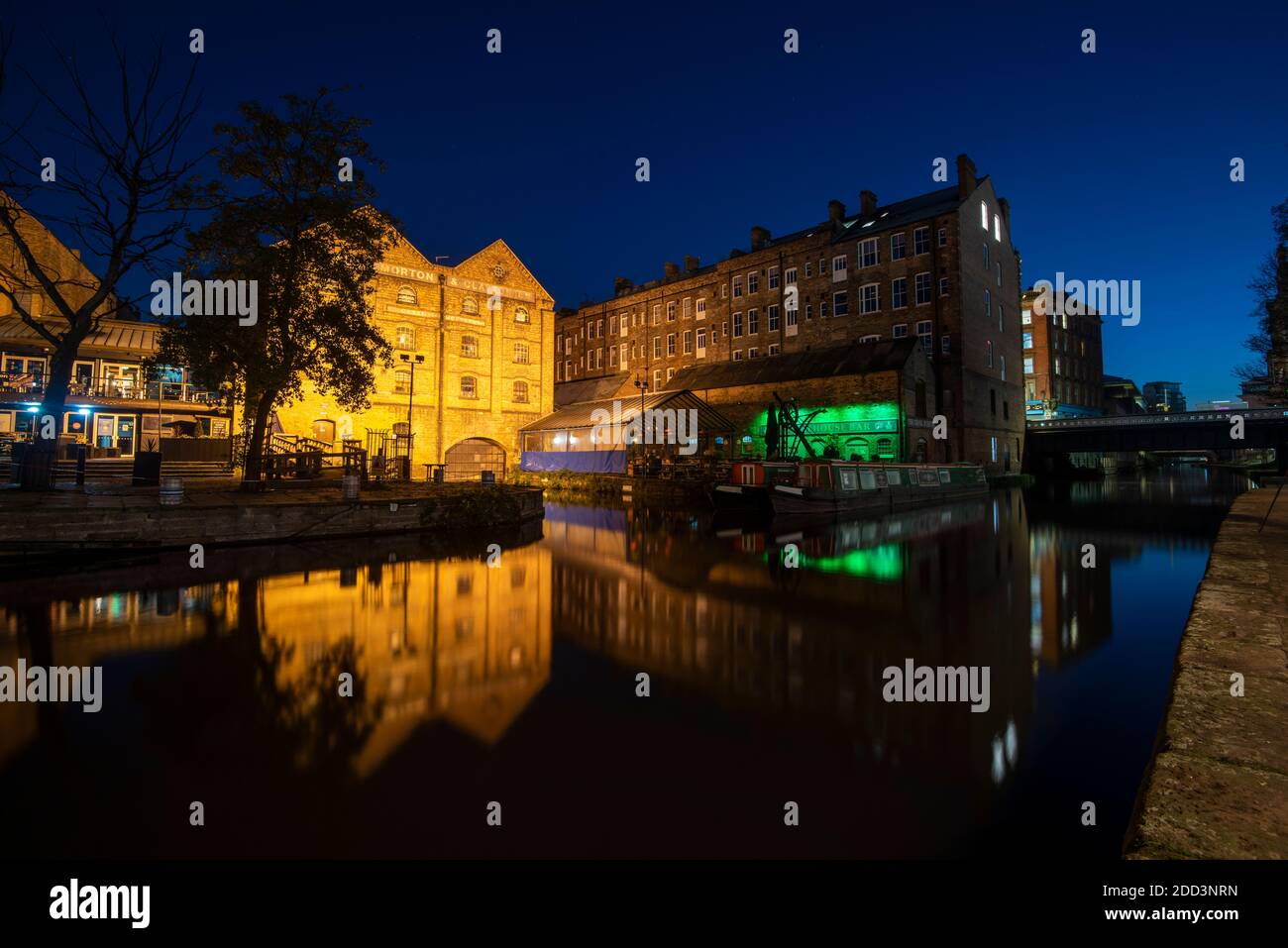 Canalside Blue Hour Reflections in Nottingham City Centre ...