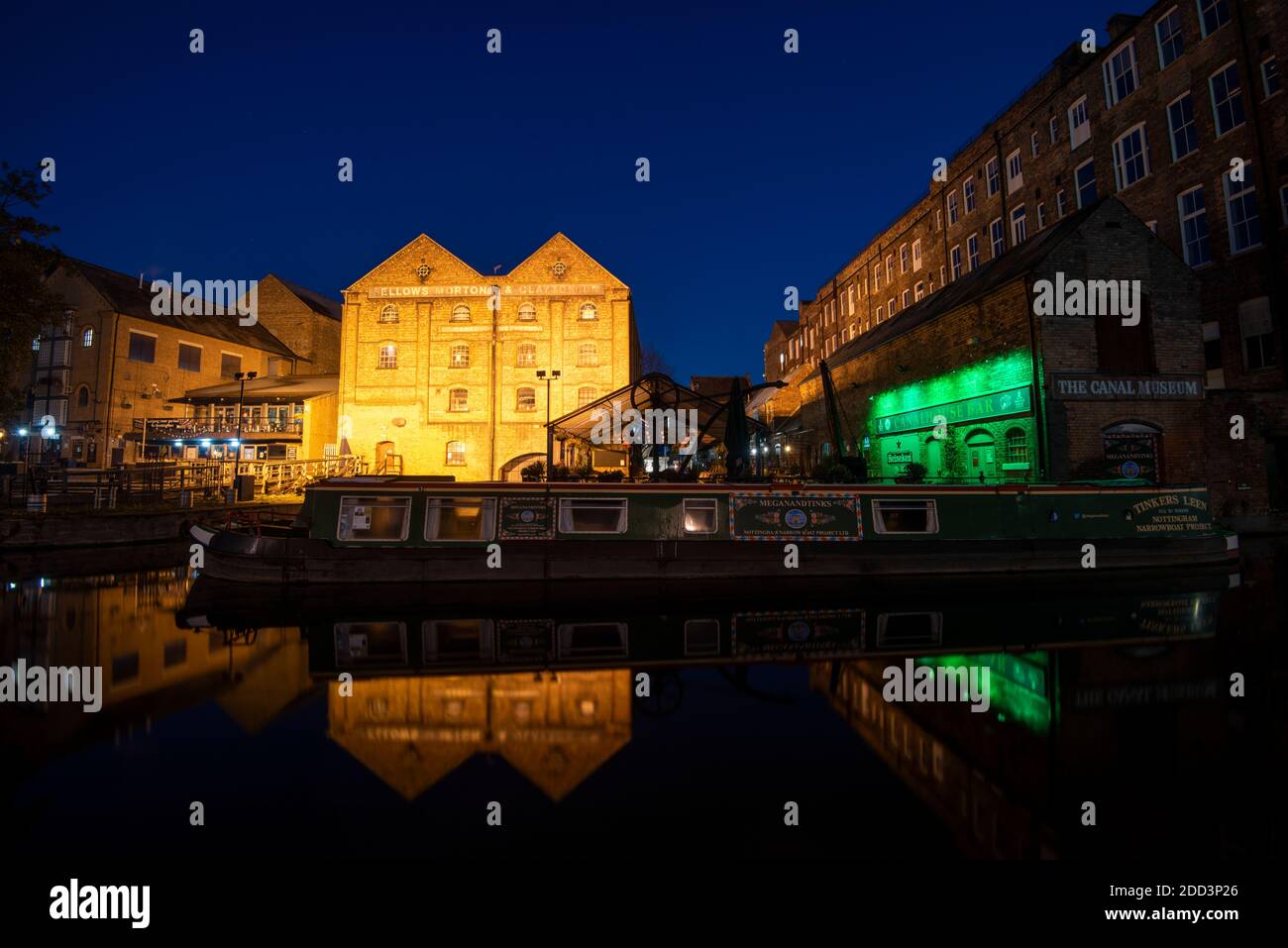 Canalside Blue Hour Reflections in Nottingham City Centre ...