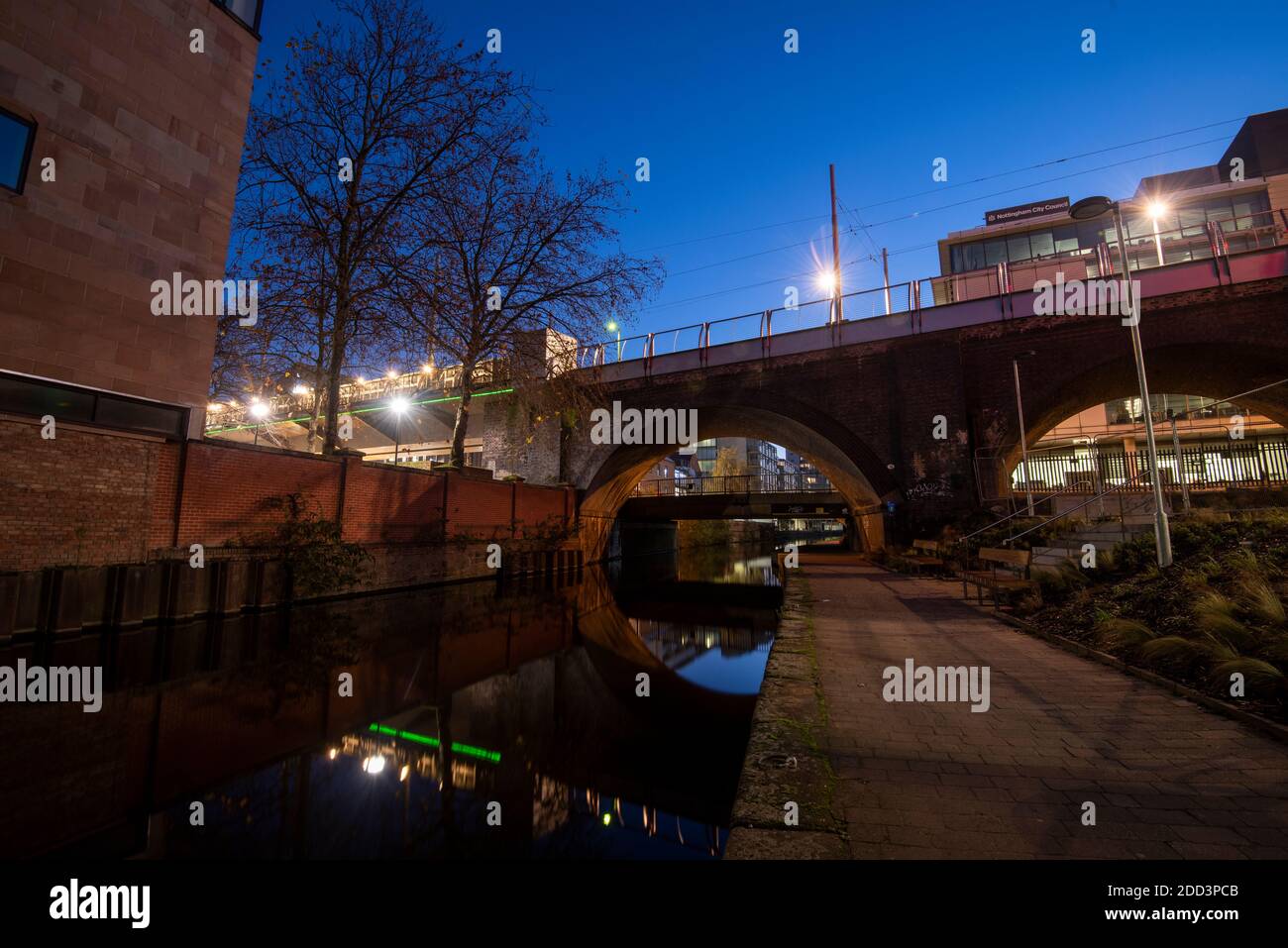 Blue sky nottingham england county hi-res stock photography and images ...