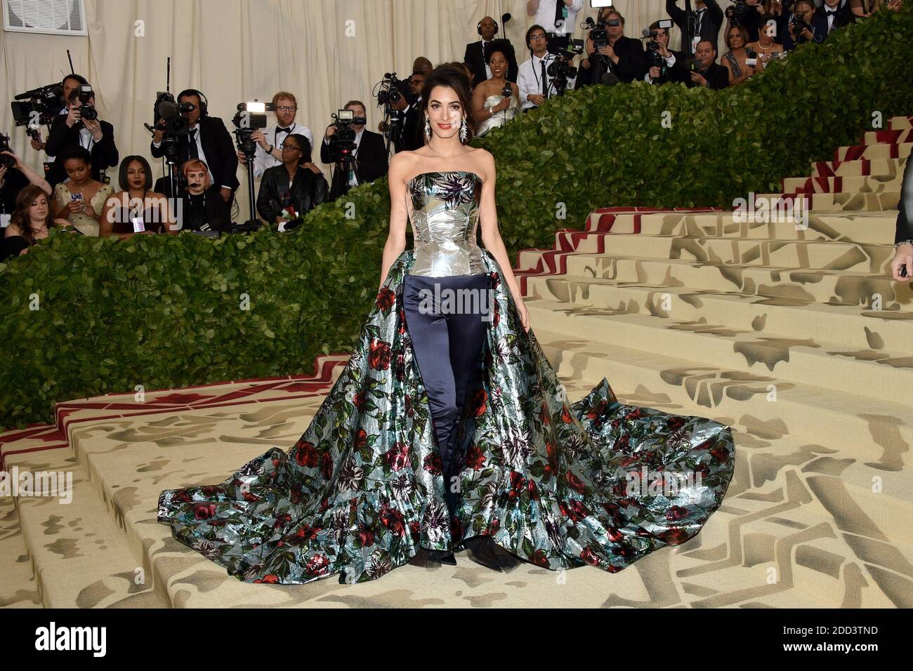Amal Clooney attends the Costume Institute Benefit at The Metropolitan ...