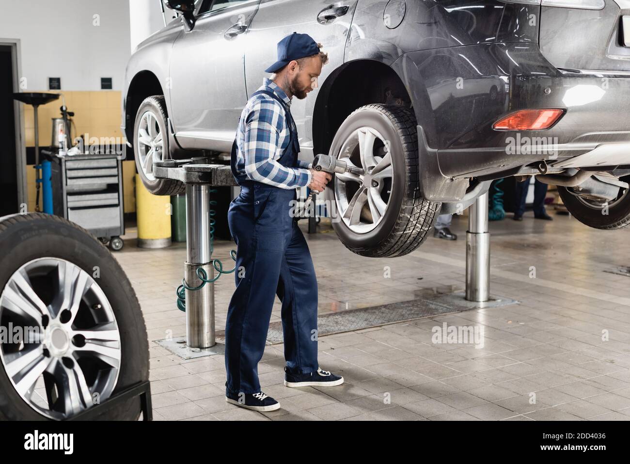 Rear Wheel Lift High Resolution Stock Photography and Images - Alamy