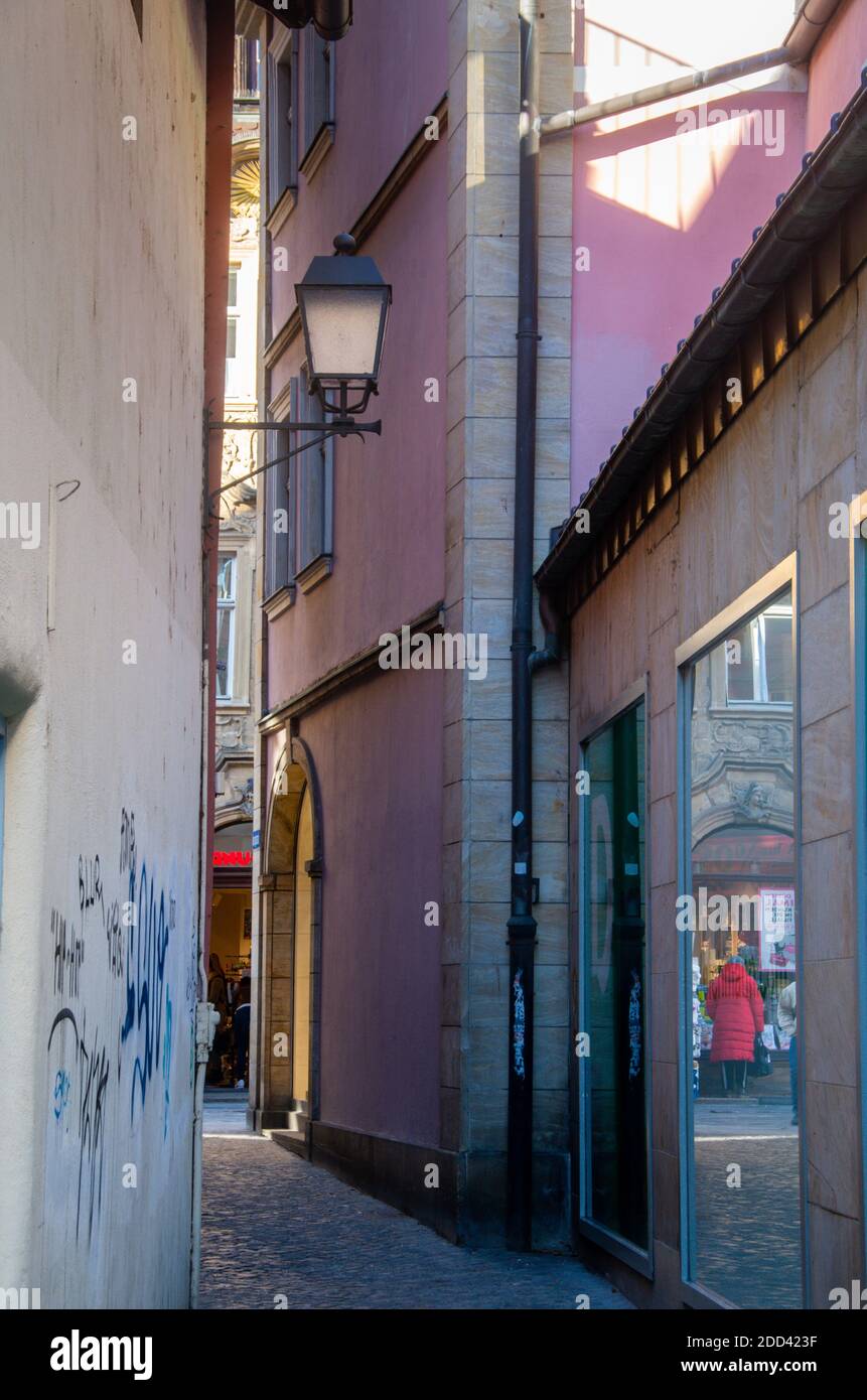 View into a narrow alley in the World Heritage city of Bamberg ...