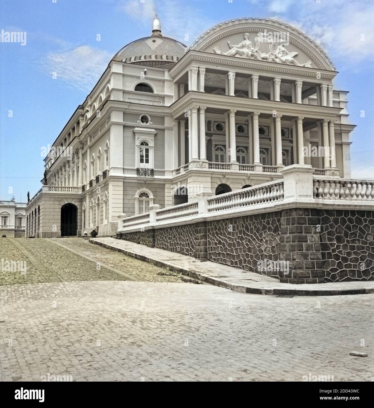 Theater von Manaus, Brasilien 1966. Theatre in Manaus, Brazil 1966 ...