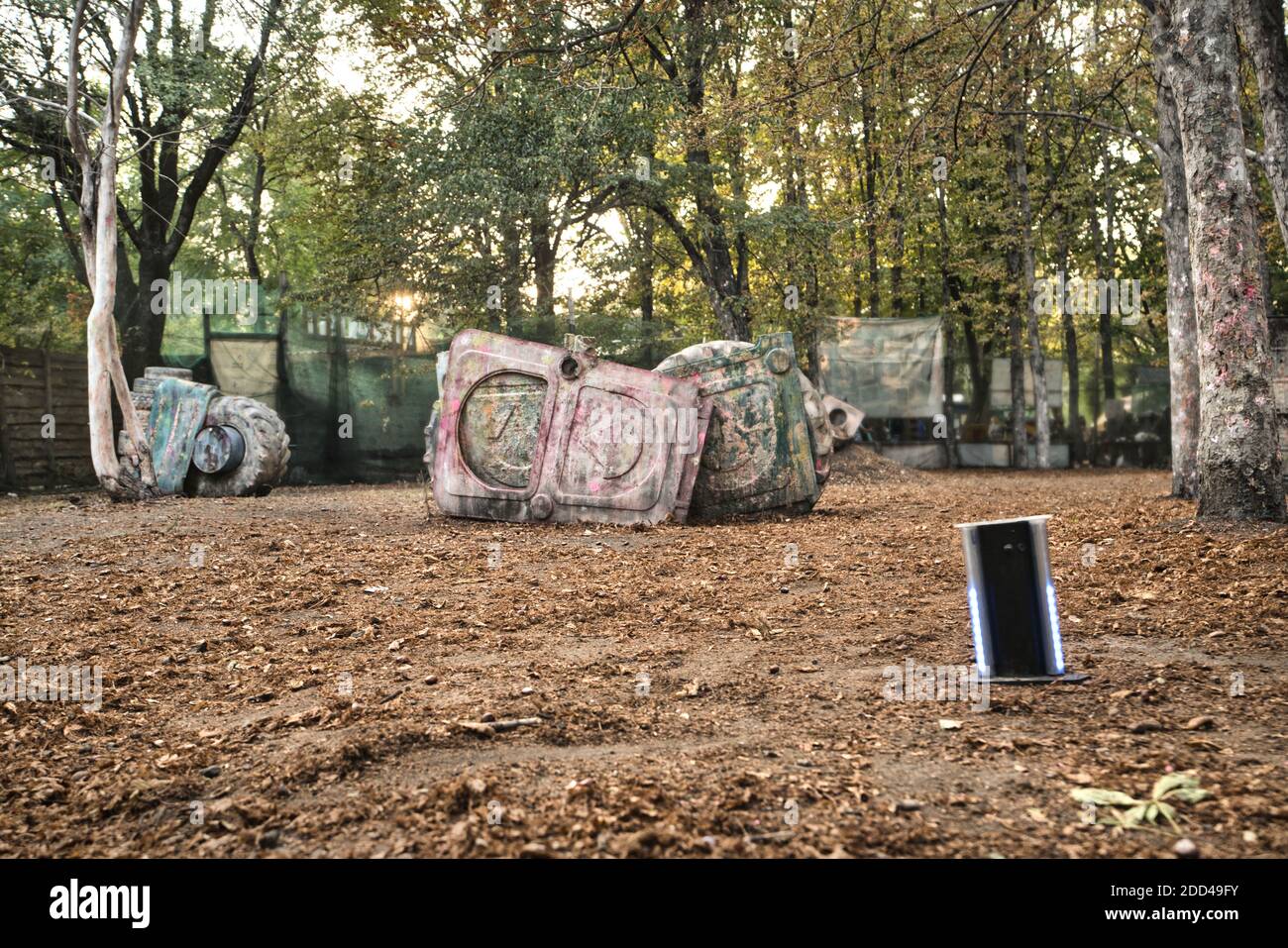 Paintball team training hi-res stock photography and images - Alamy