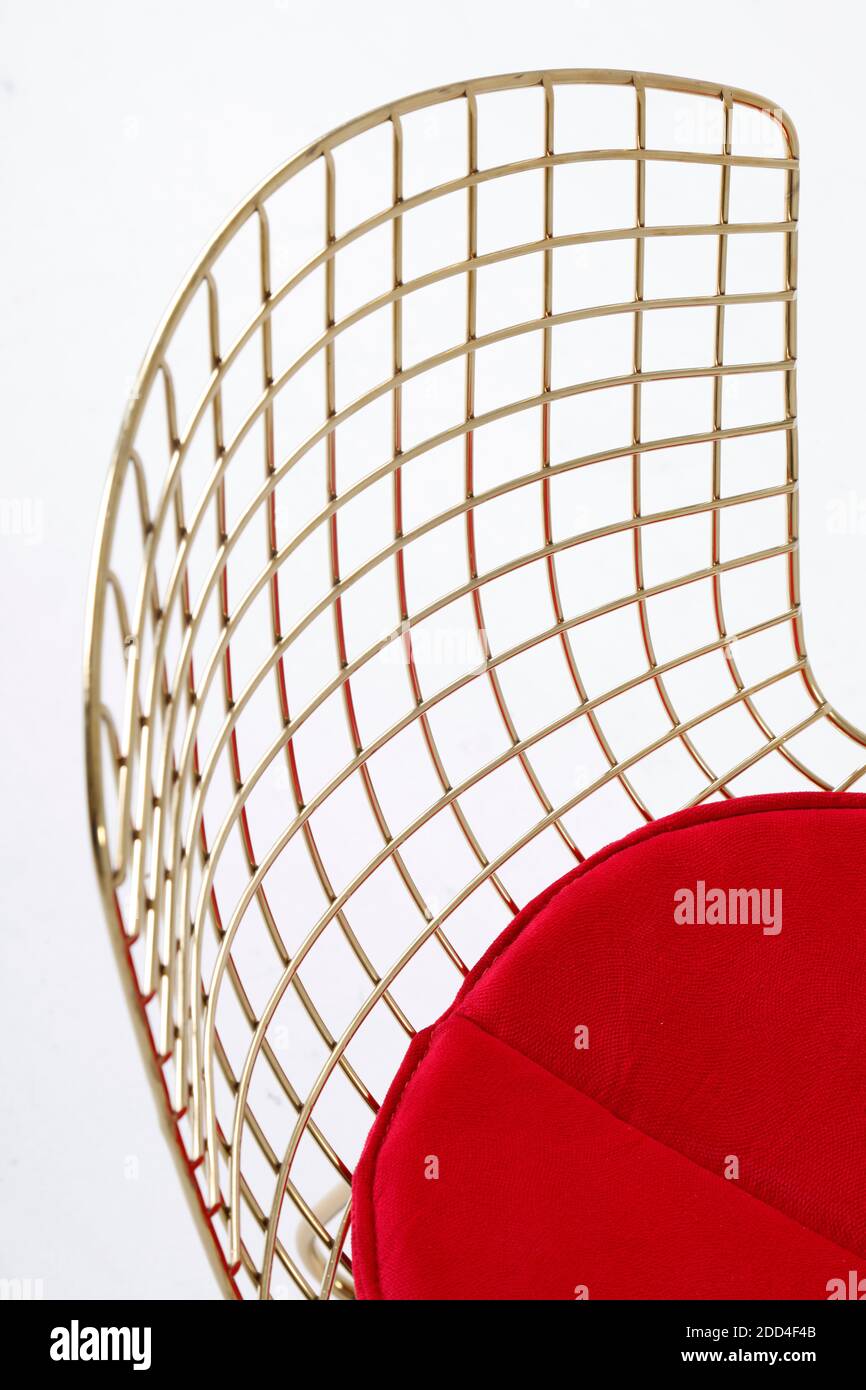 Details of the metal mesh chair Stock Photo - Alamy