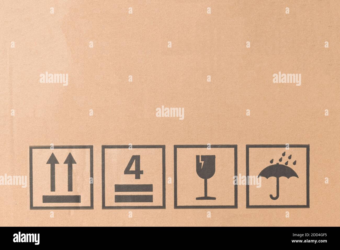 Fragile sign hi-res stock photography and images - Alamy