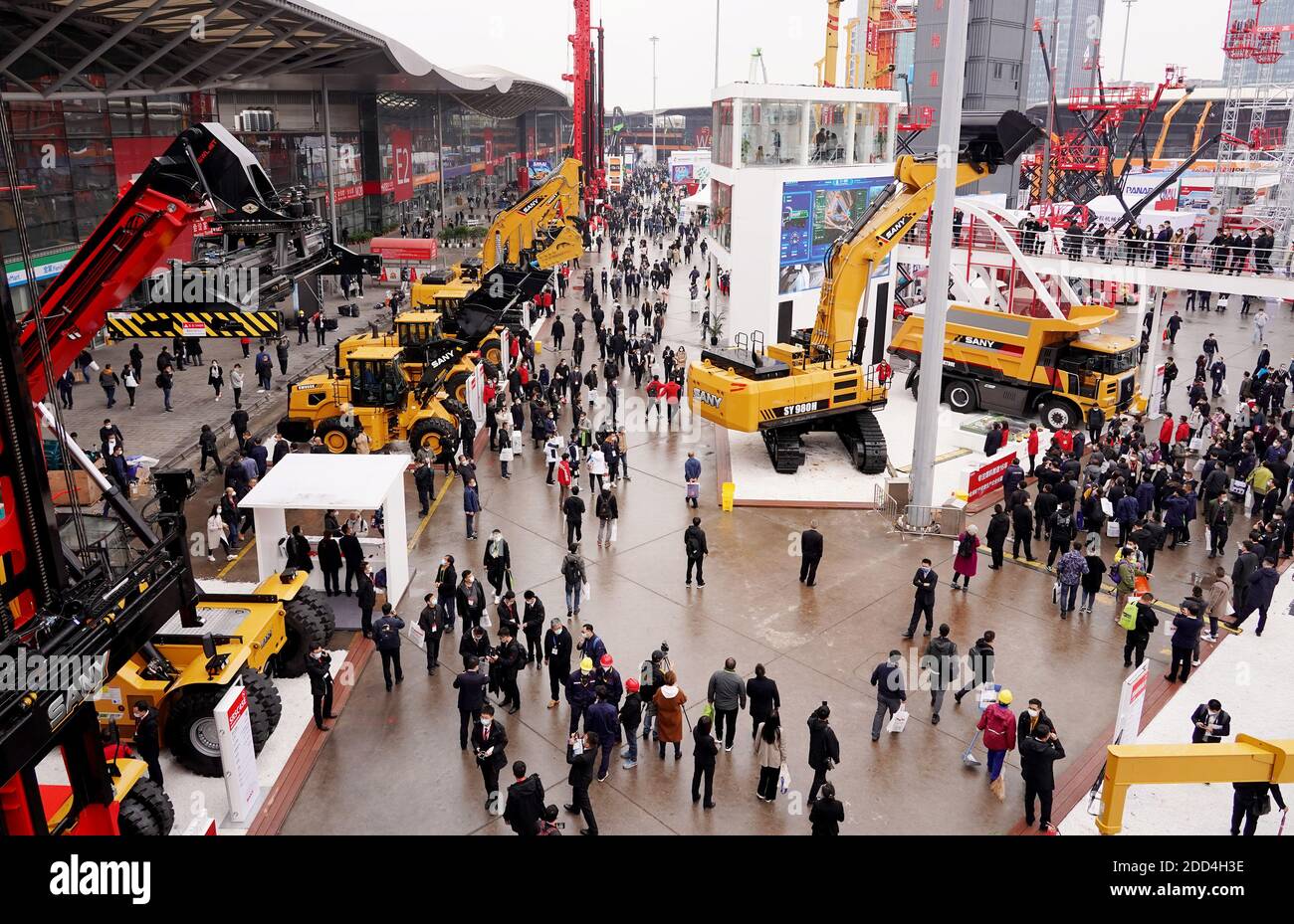 Mining Machines High Resolution Stock Photography and Images - Alamy