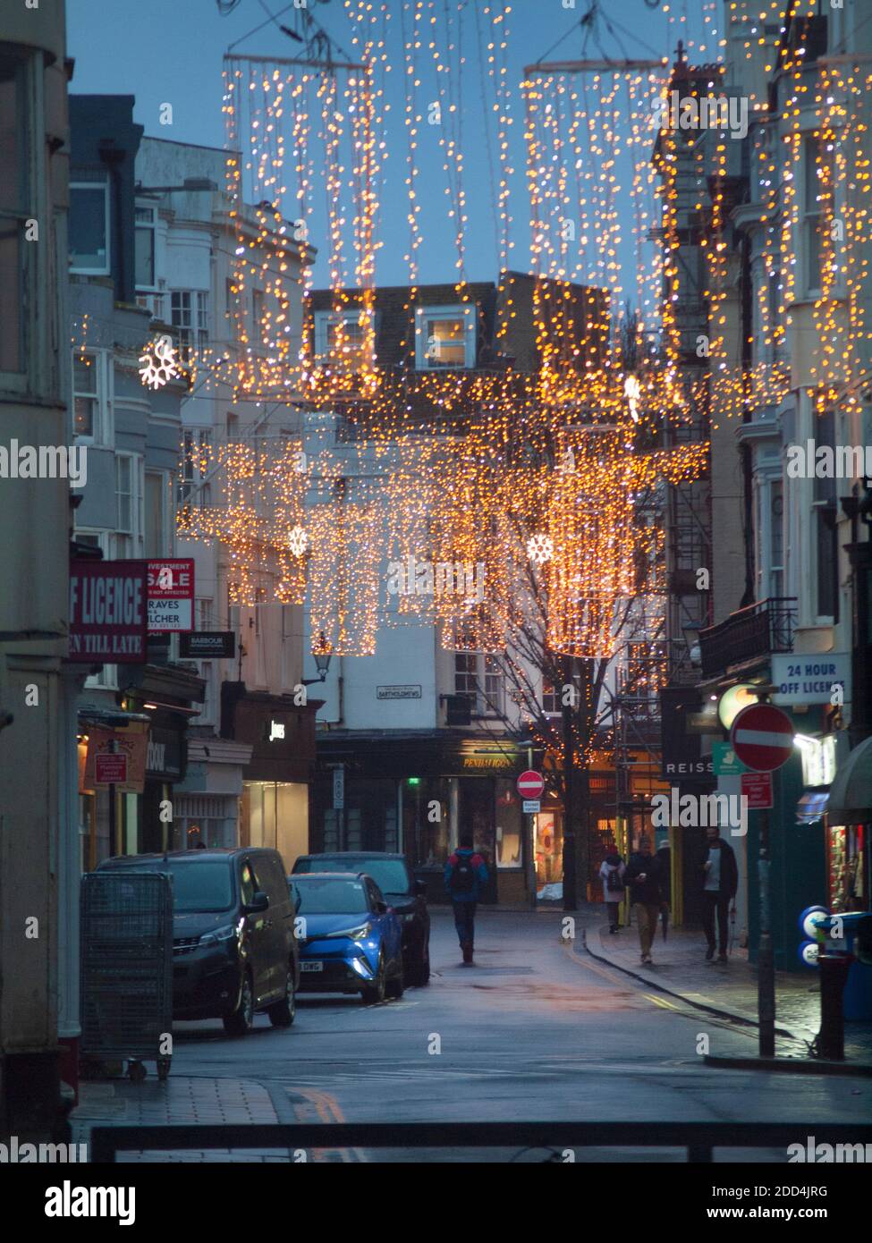 Street lighting brighton hi-res stock photography and images - Alamy