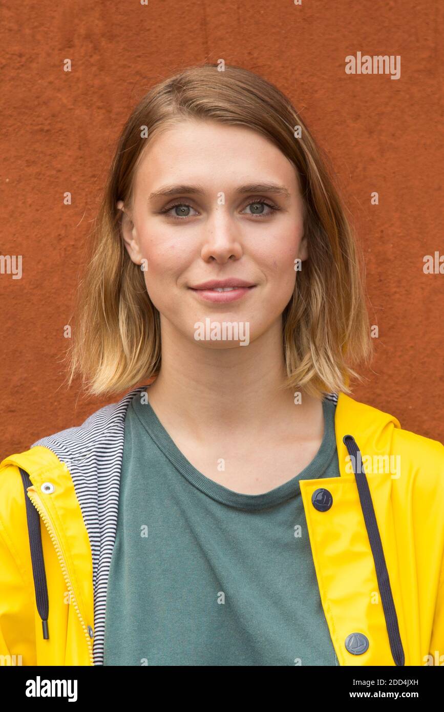 Exclusive - Gaia Weiss in stands during French Tennis Open at Roland ...