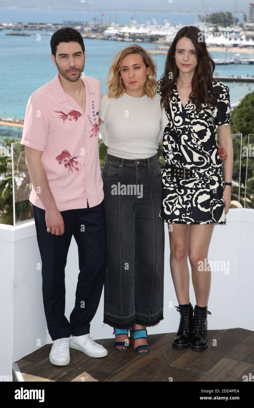 Tahar Rahim, Marie Monge and Stacy Martin attending Joueurs Photocall ...