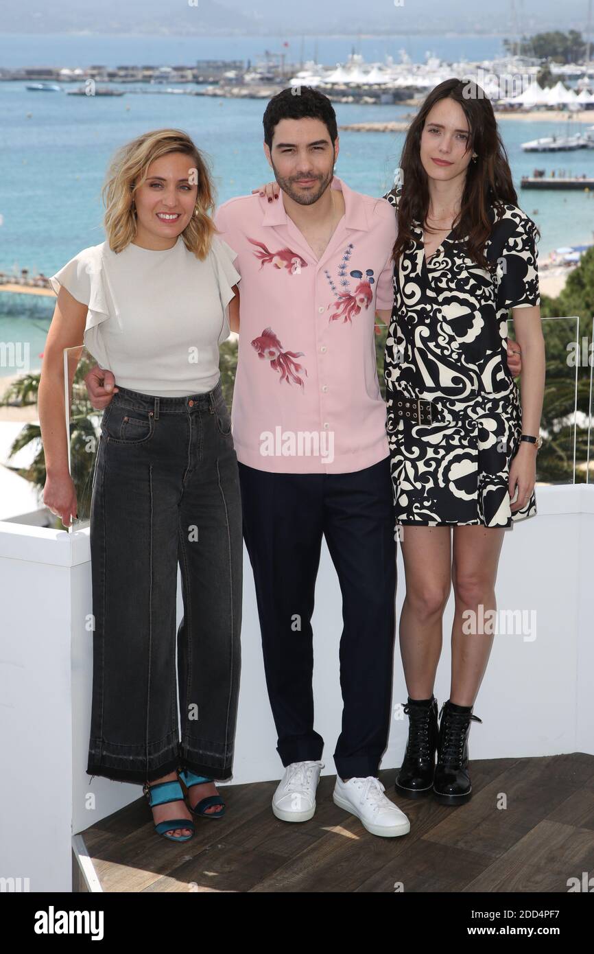 Tahar Rahim, Marie Monge and Stacy Martin attending Joueurs Photocall ...