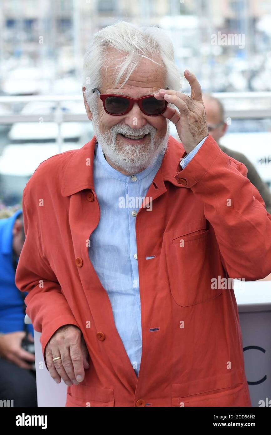Jan Harlan posing at the Rendez-vous with Christopher Nolan photocall ...