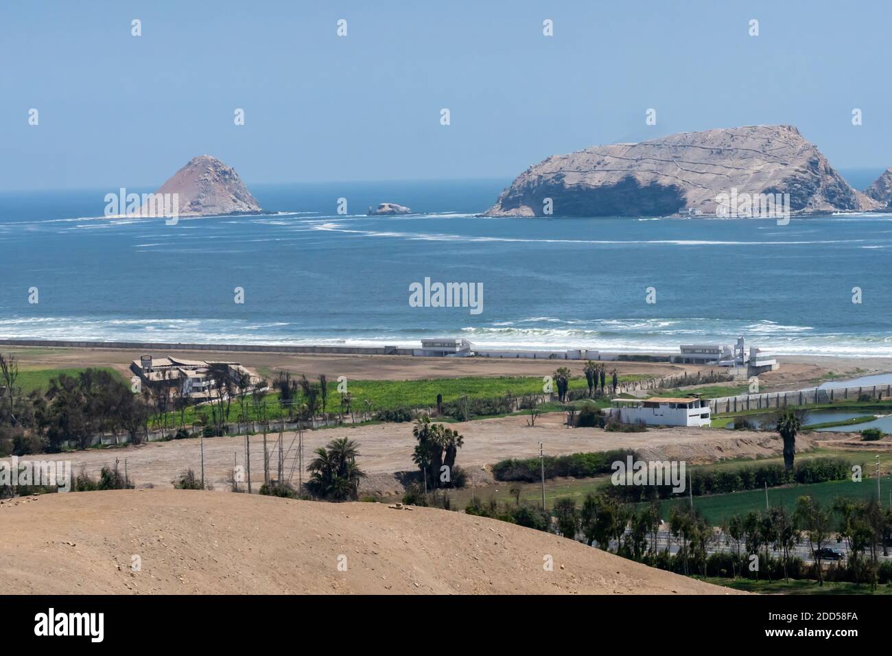 VIew of the Pacific Ocean from Pachacamac pyramids in Lurin, Peru Stock ...