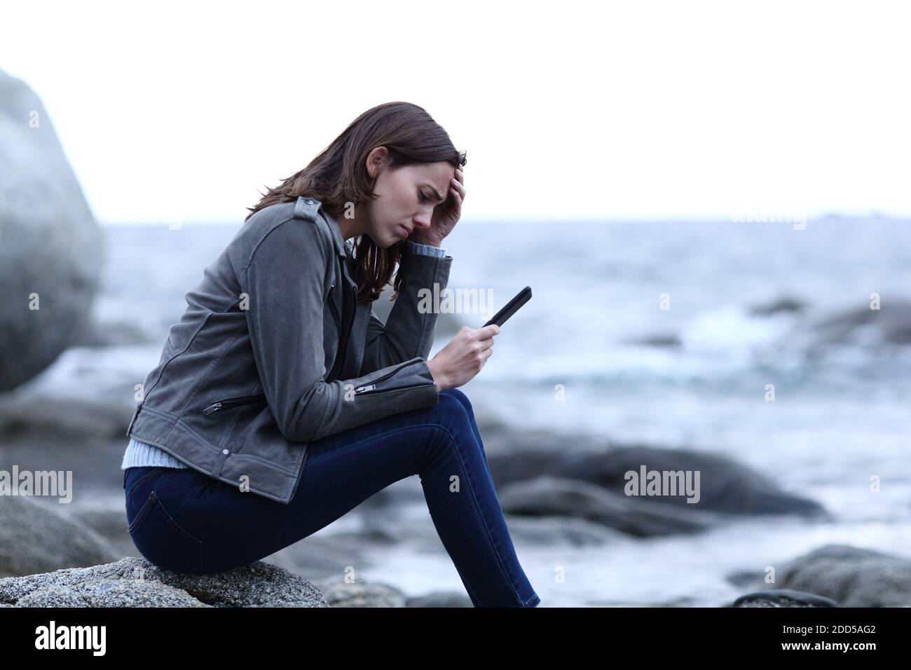 Sad beach hi-res stock photography and images - Alamy
