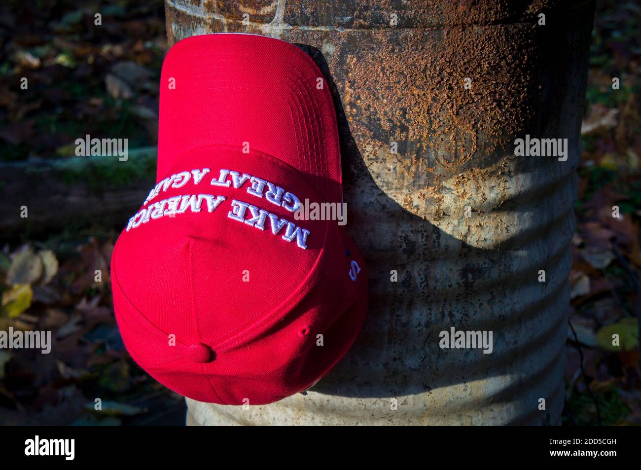 The Official Make America Great Again (MAGA) classic rope hat with ...