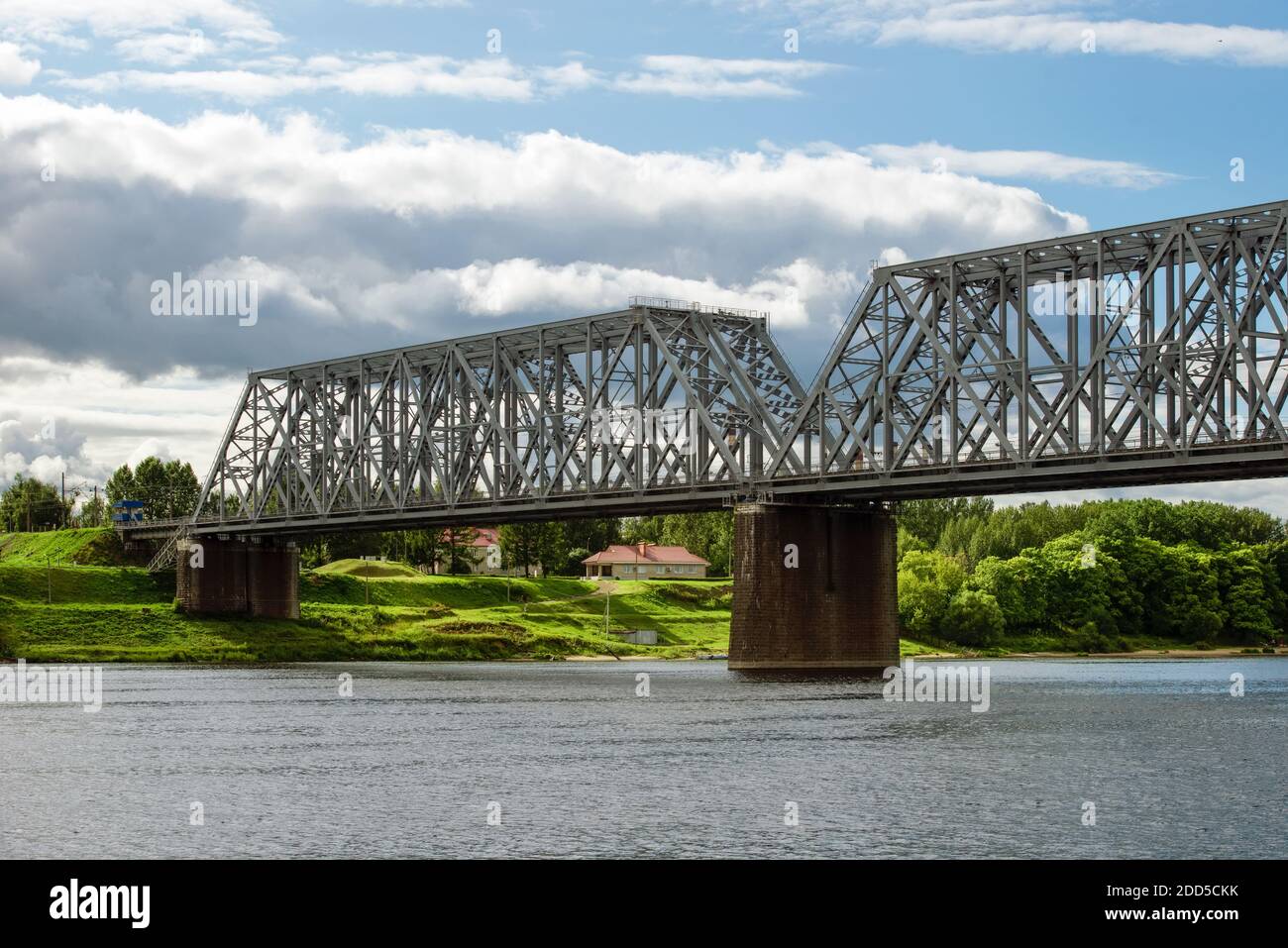 Nikolaevsky (Romanovsky) railway bridge across the Volga river in the ...