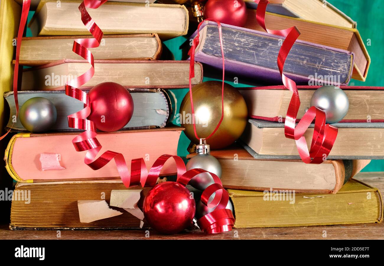 Present day study hi-res stock photography and images - Alamy