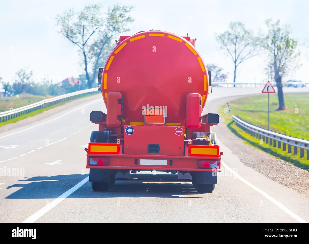 Gasoline tanker hi-res stock photography and images - Alamy