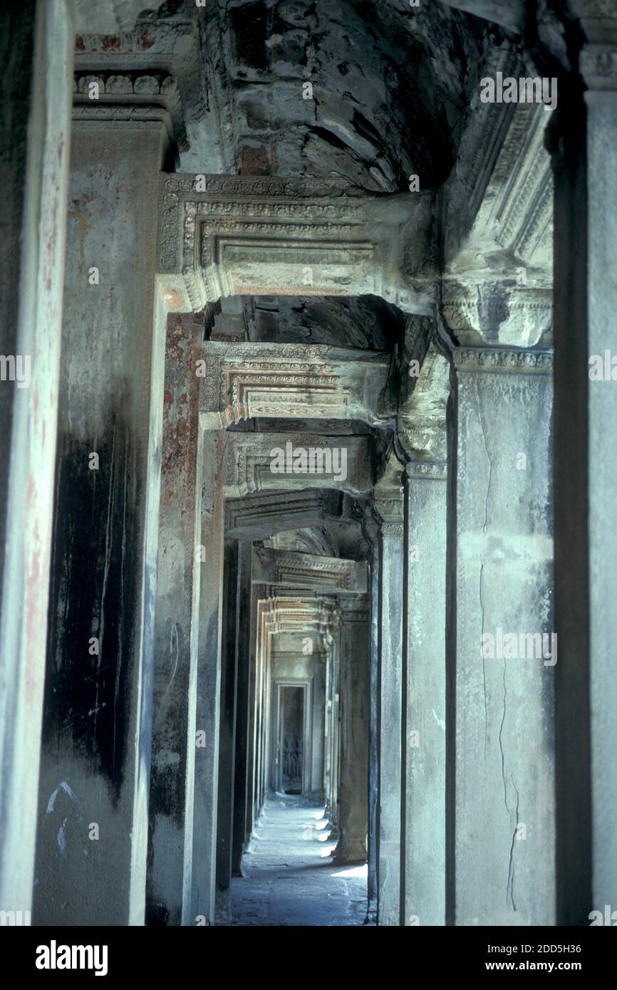 the architecture of the Angkor Wat Temple in the Temple City of Angkor ...
