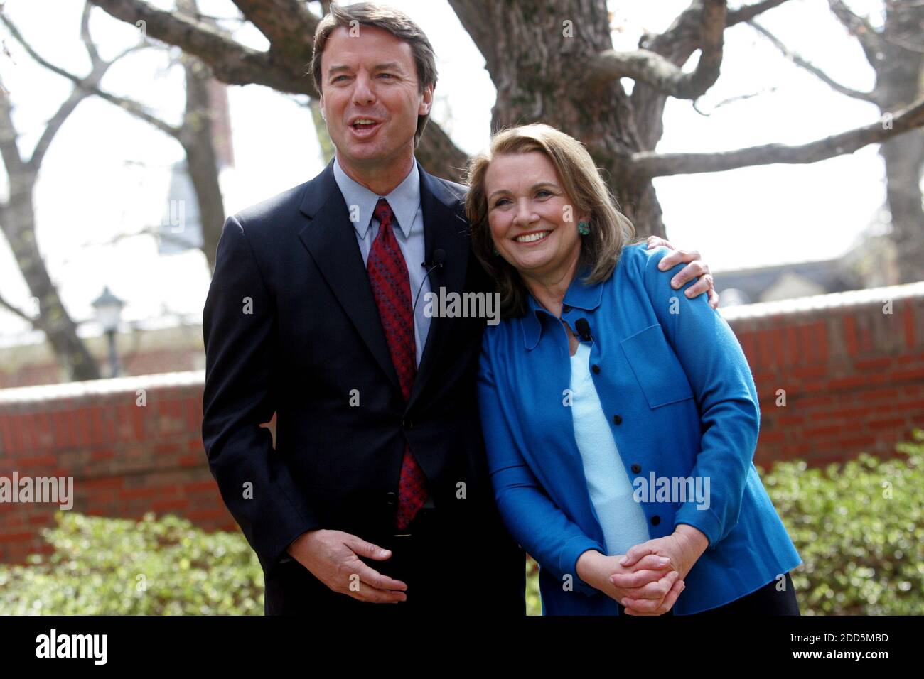 Elizabeth travis hi-res stock photography and images - Alamy