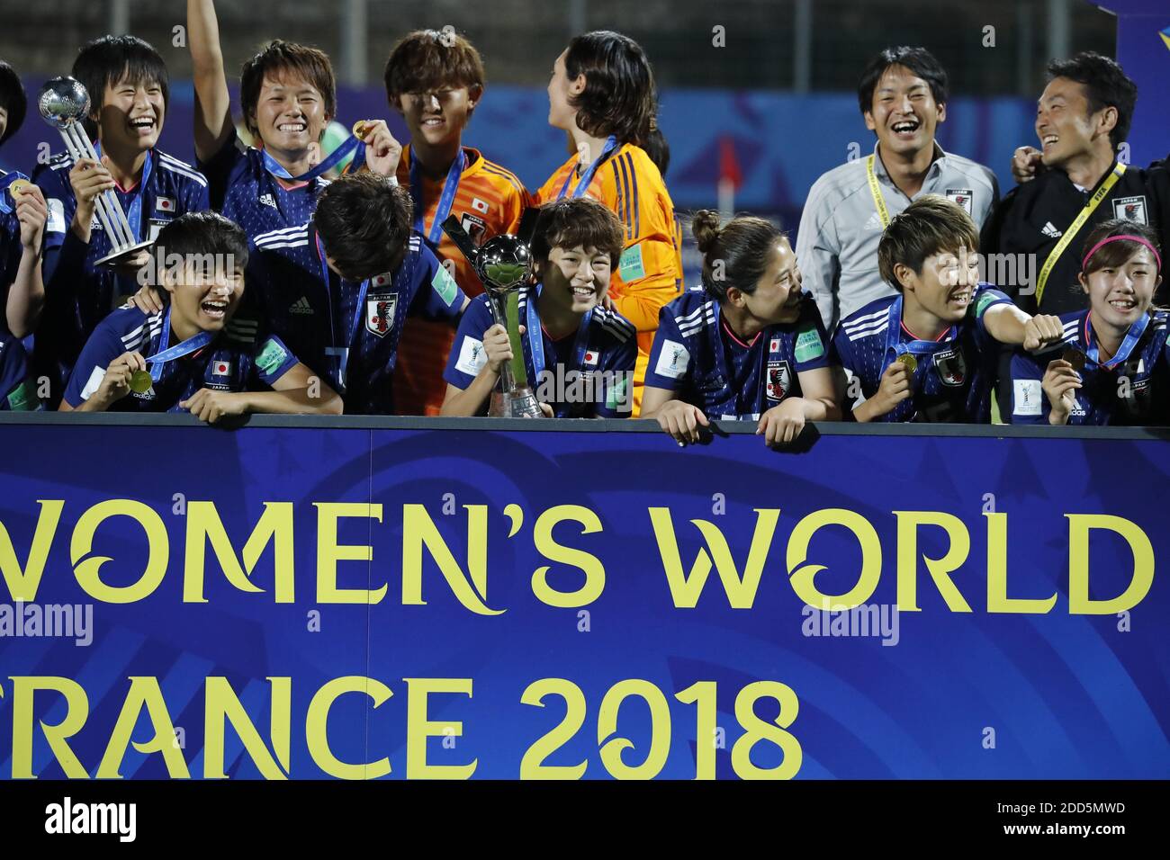 Japan's receiving the winner Cup in the 2018 FIFA World Cup Under 20 ...