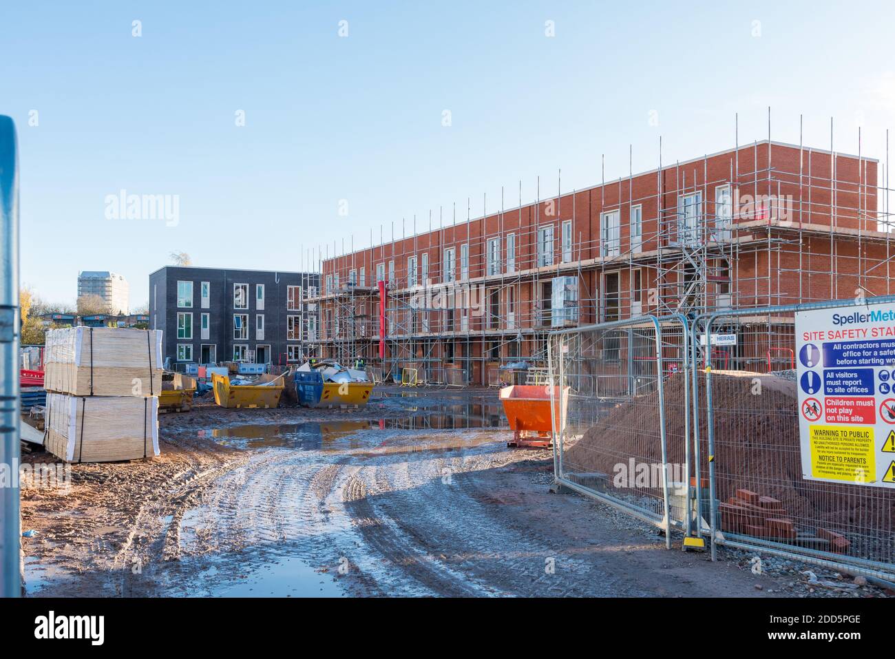 Port Loop in Ladywood, Birmingham is a new 43 acre island community ...