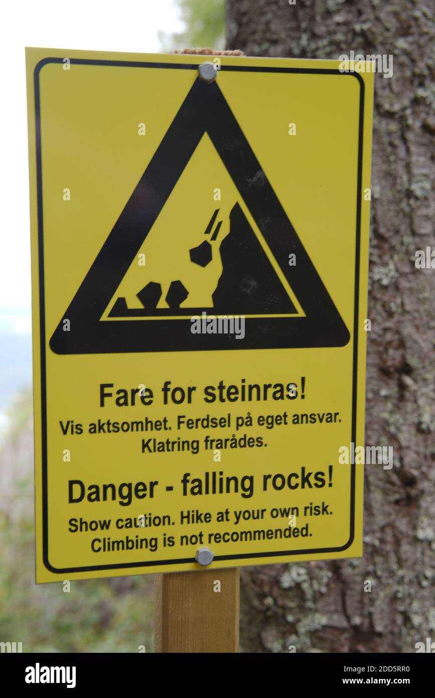 Beware of falling rocks road sign hi-res stock photography and images ...