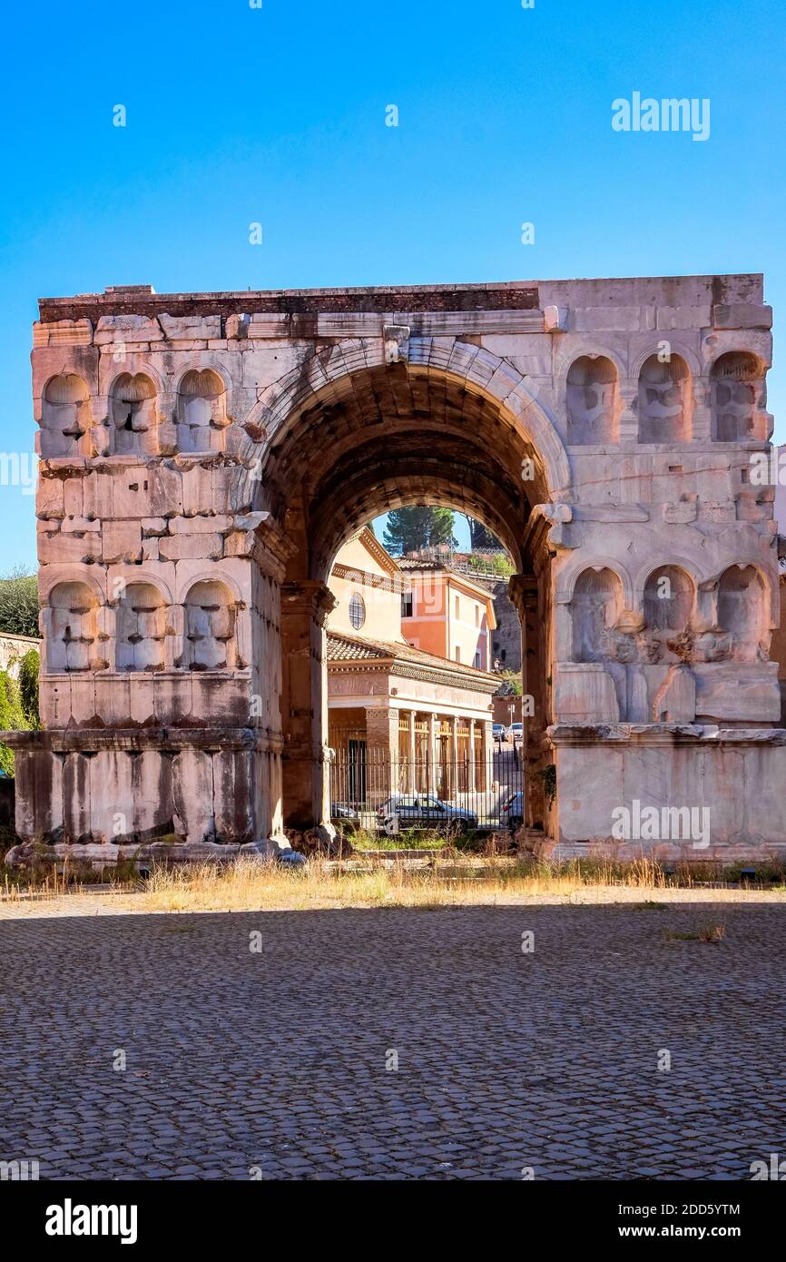 Arco di giano hi-res stock photography and images - Alamy