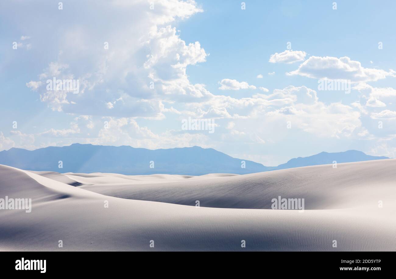 White sands landscape hi-res stock photography and images - Alamy
