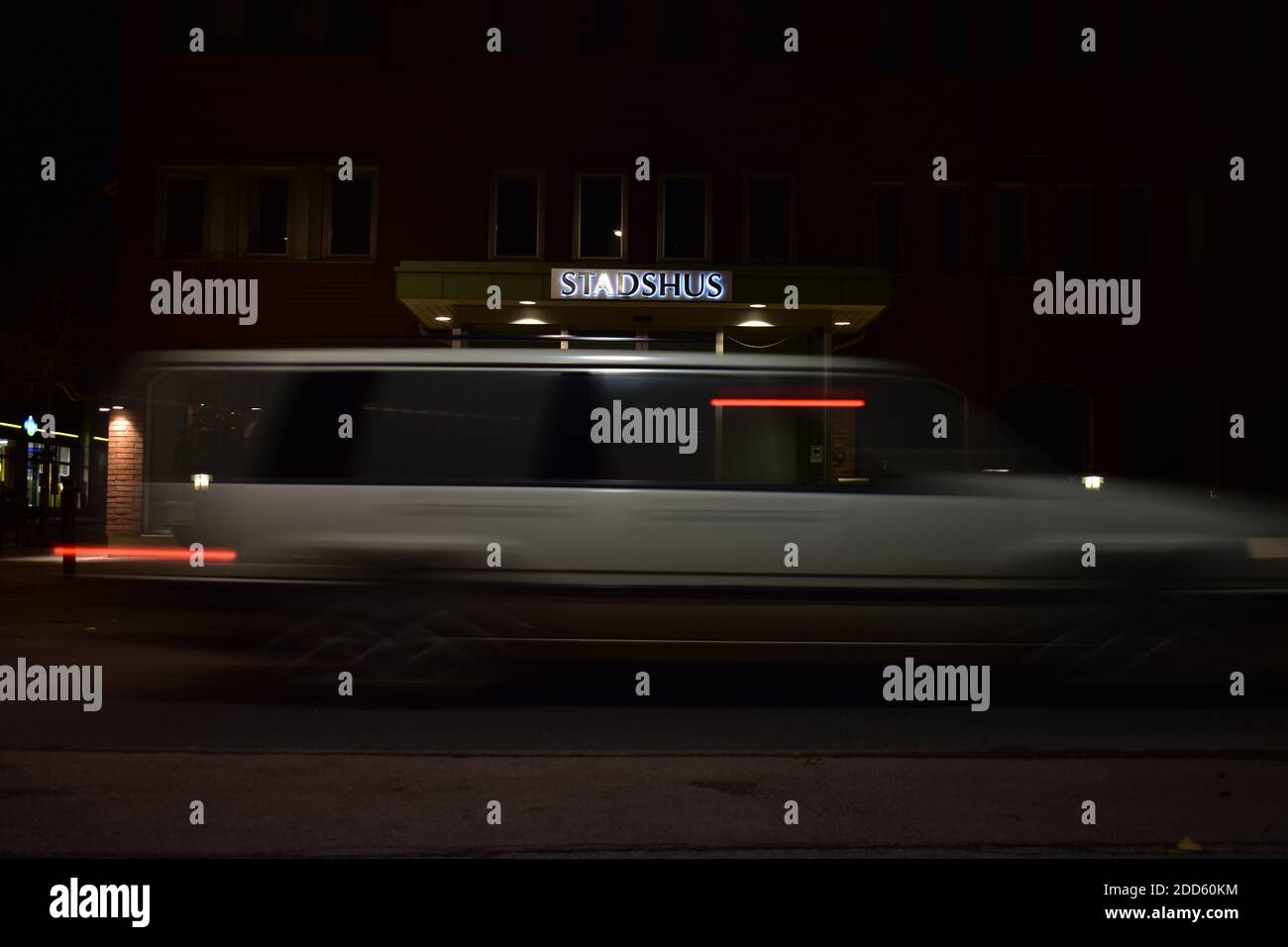 Cars in the night with an open shutter Stock Photo - Alamy