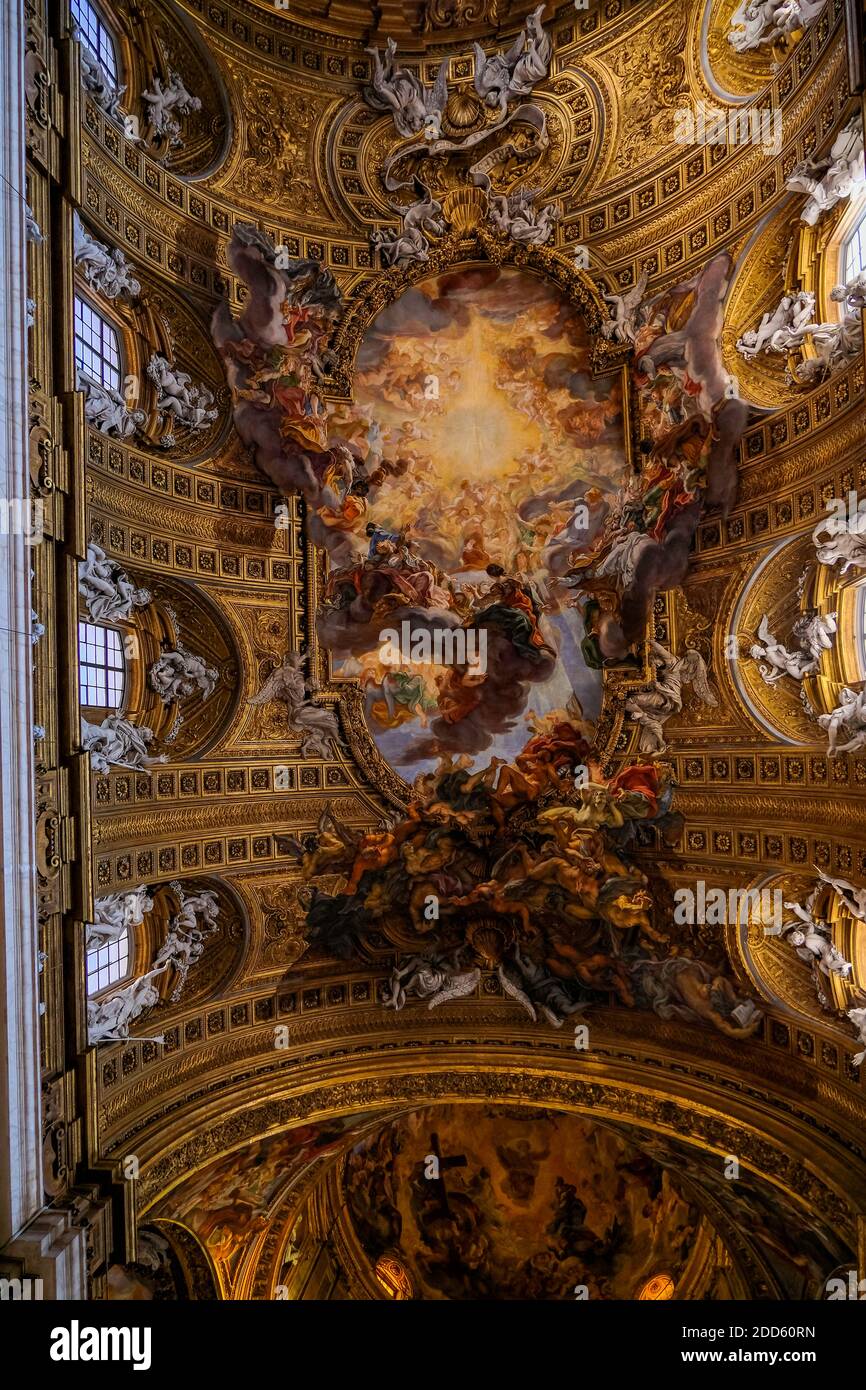 Chiesa del gesu rome dome hi-res stock photography and images - Alamy