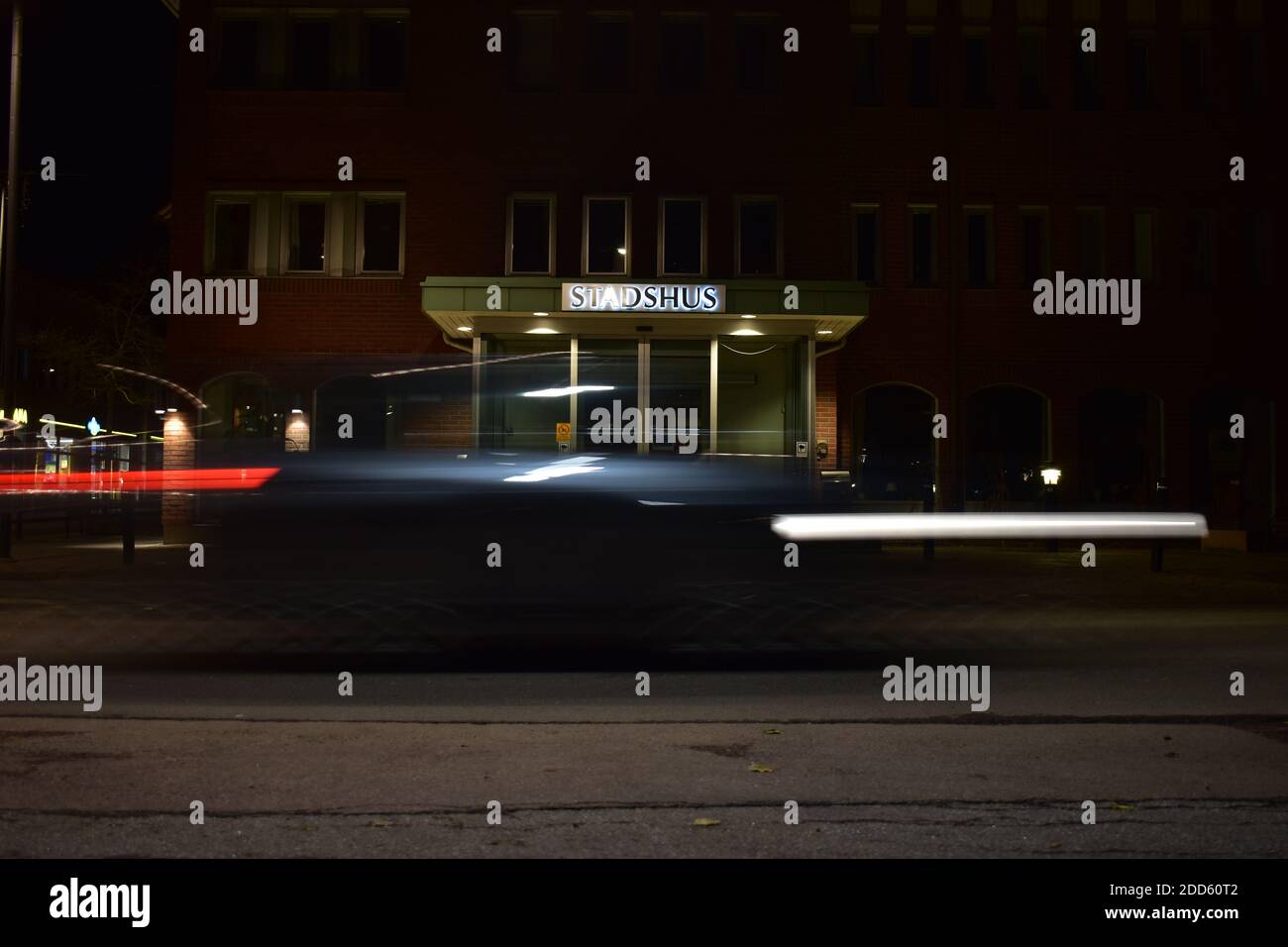 Cars in the night with an open shutter Stock Photo - Alamy