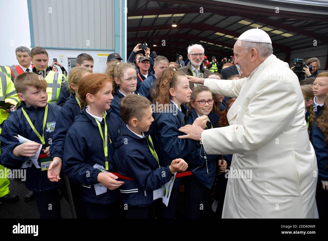 Pope Francis arrives in Knock before his visit at the Apparition Chapel ...