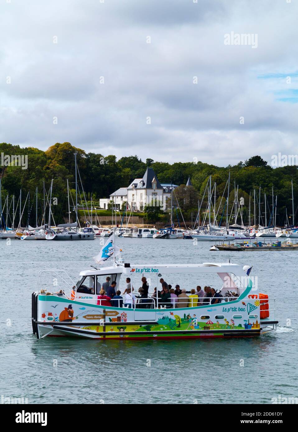 Summer view of Benodet a coastal town on the River Odet estuary in ...