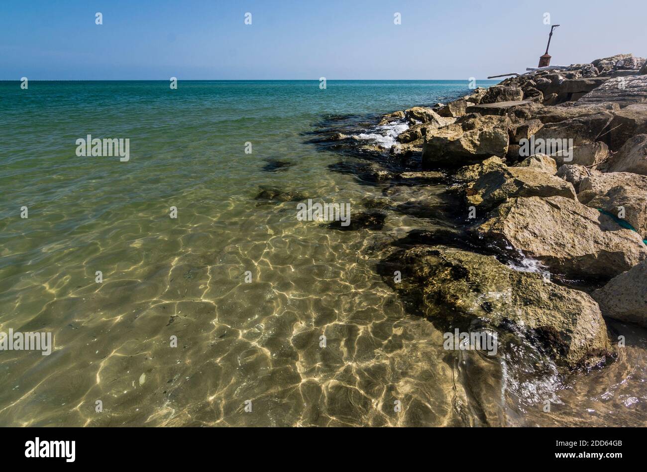 View of the sea inside the water in the middle of the rocks Stock Photo ...