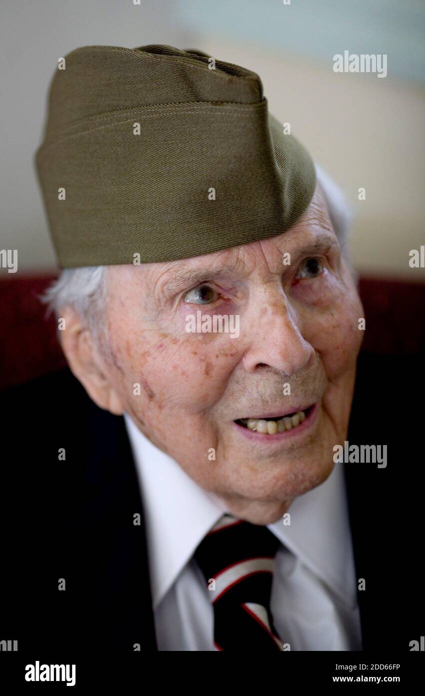 World war i veteran frank buckles hi-res stock photography and images ...