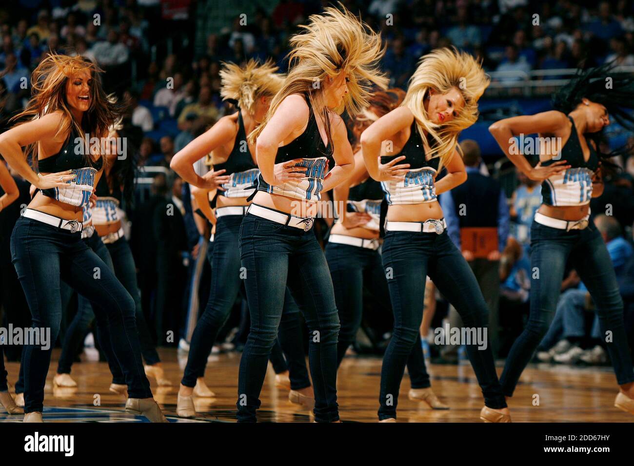 Nba dancers hi-res stock photography and images - Alamy
