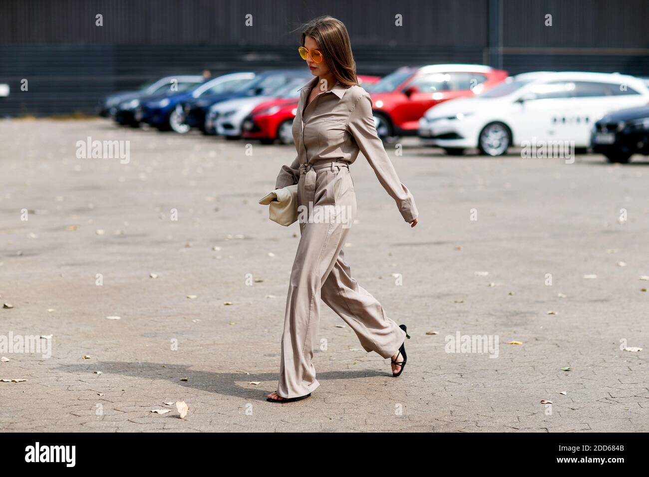 Street style, Sophia Roe arriving at Holzweiler spring summer 2019 ...