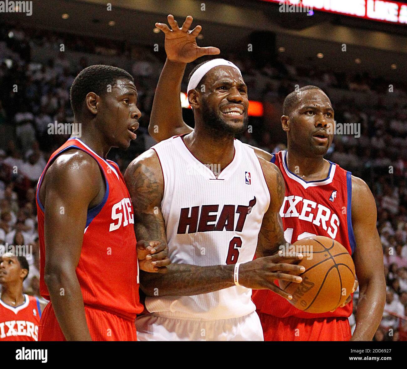 Lebron james jrue holiday hi-res stock photography and images - Alamy