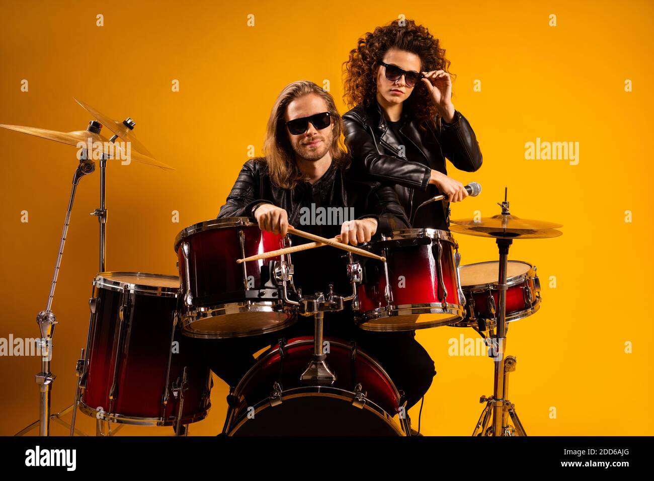 Punk rock couple hi-res stock photography and images - Alamy