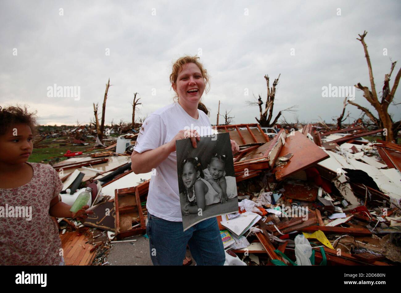 Find my family hi-res stock photography and images - Alamy