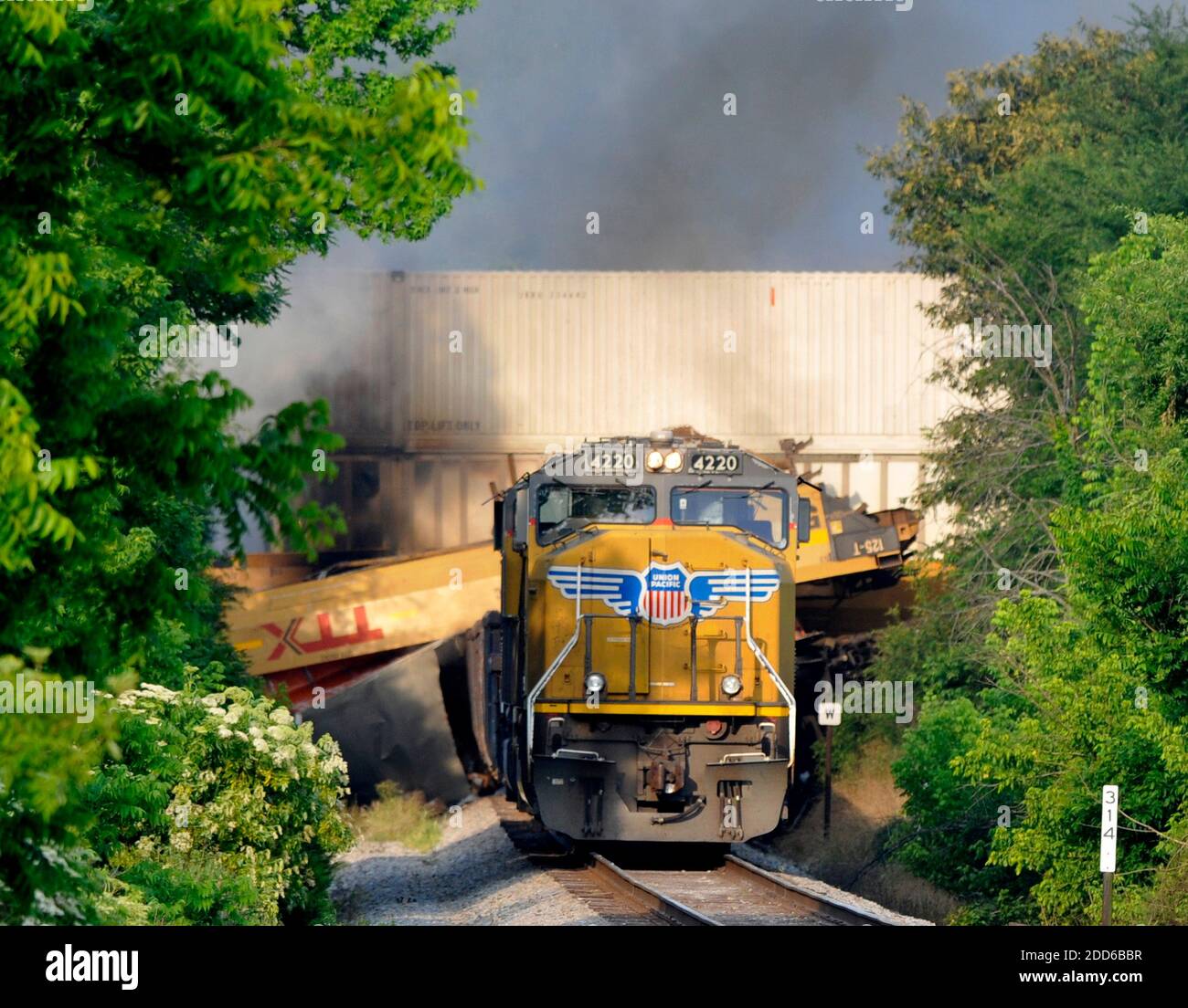 North carolina charlotte train hi-res stock photography and images - Alamy