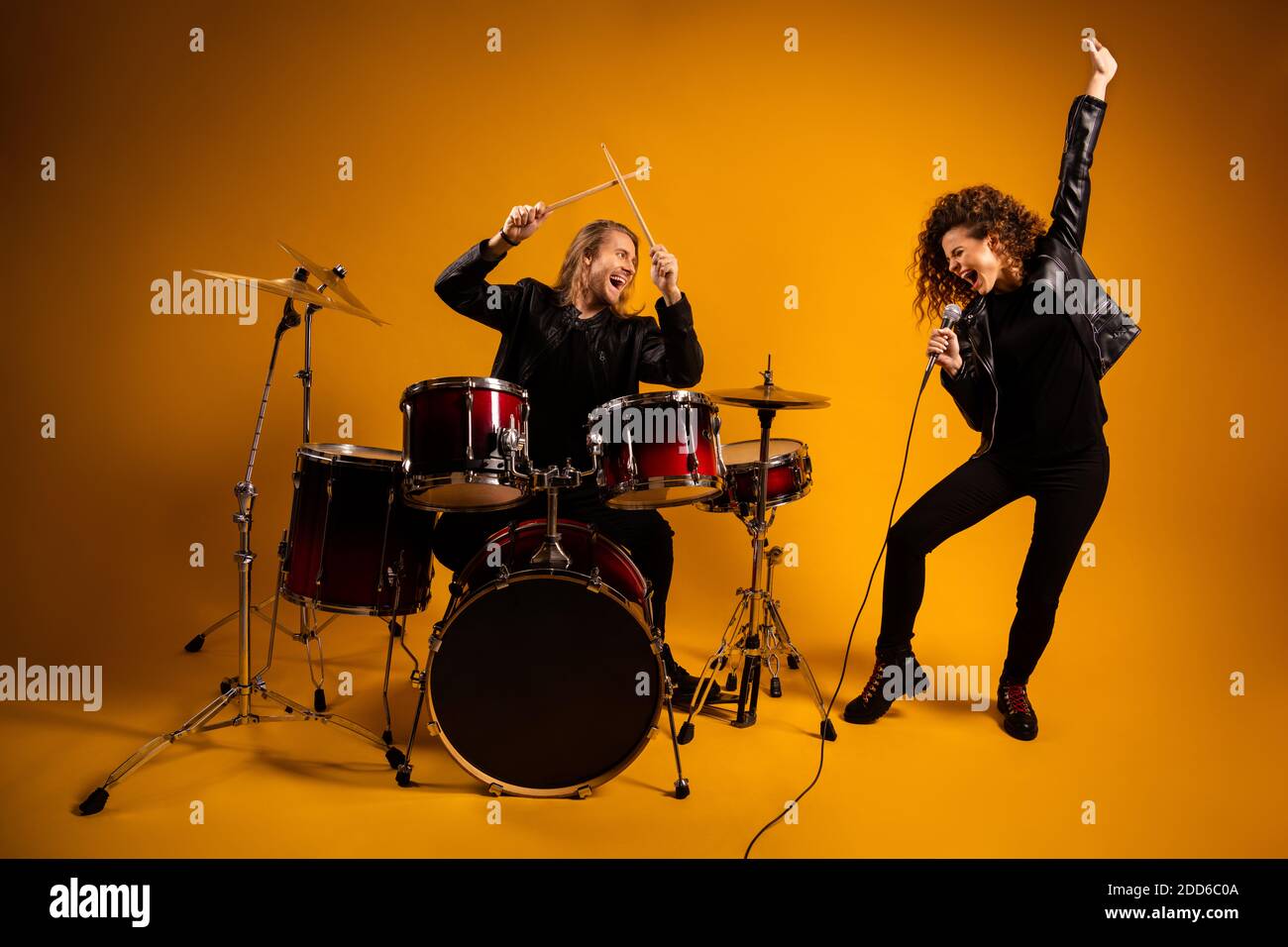 Punk rock couple hi-res stock photography and images - Alamy