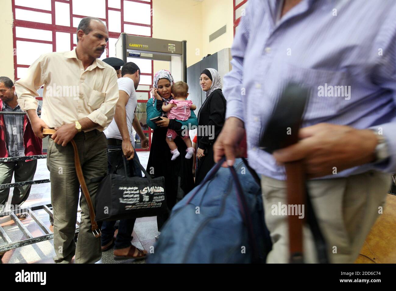 Egyptian passport control hi-res stock photography and images - Alamy