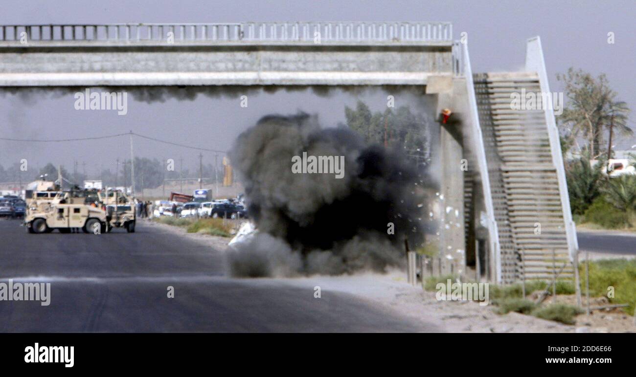 Demolition team hi-res stock photography and images - Alamy